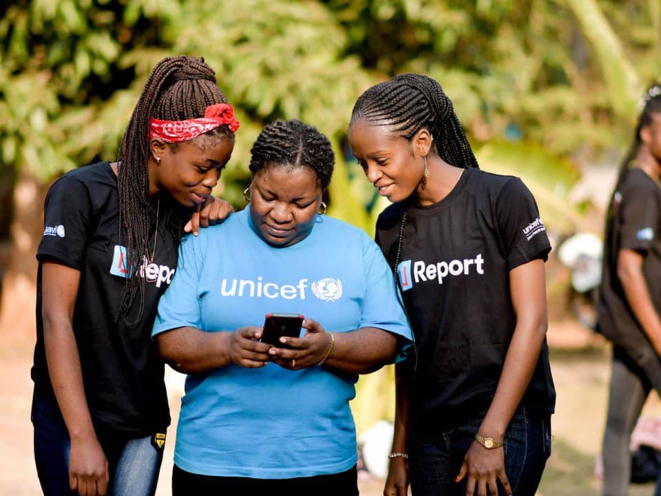 U-Report : l'outil numérique des jeunes qui veulent se faire entendre ...